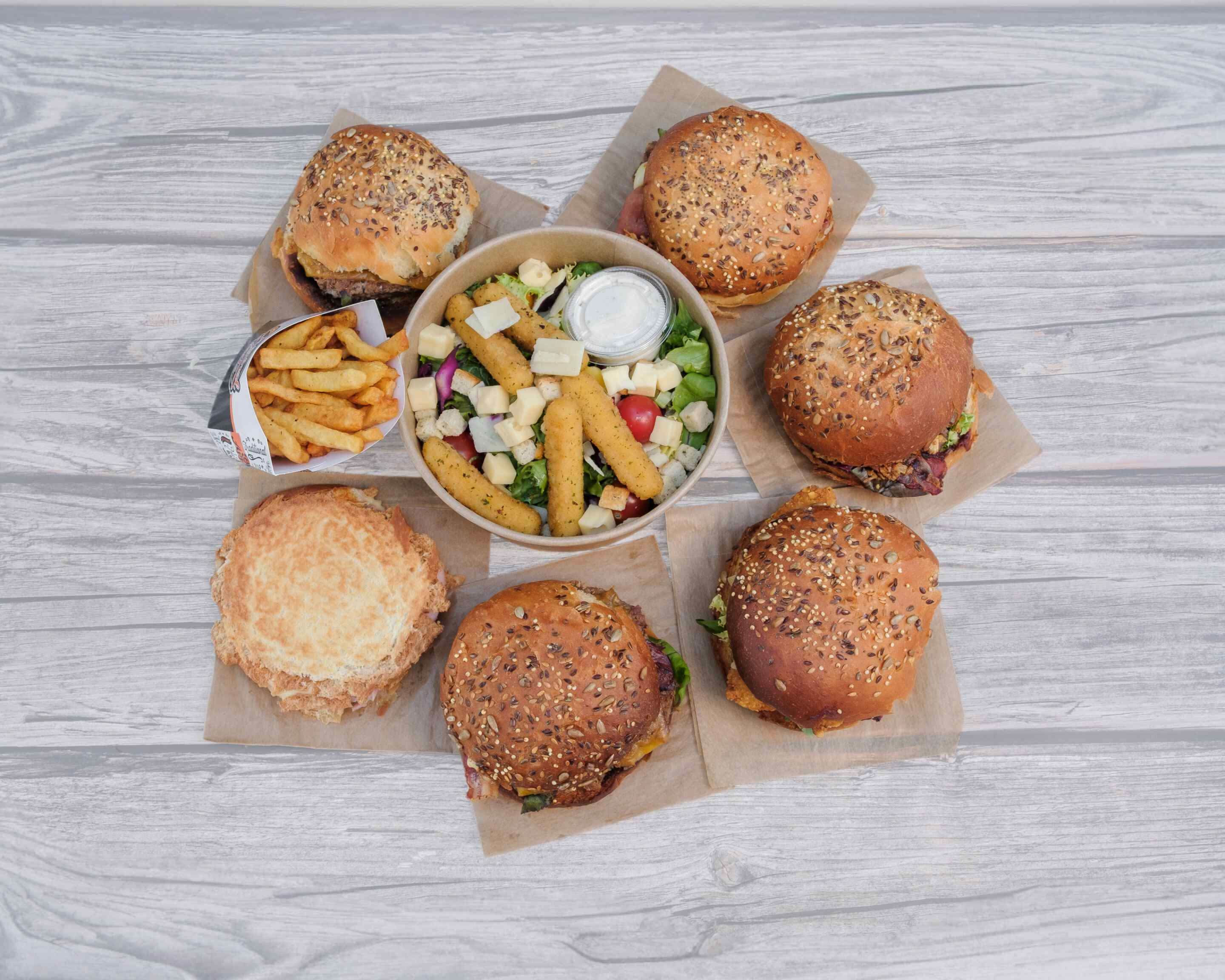 Livraison du menu Coup de Food 🍔 à Comps - 【Menu et prix】 | Uber Eats