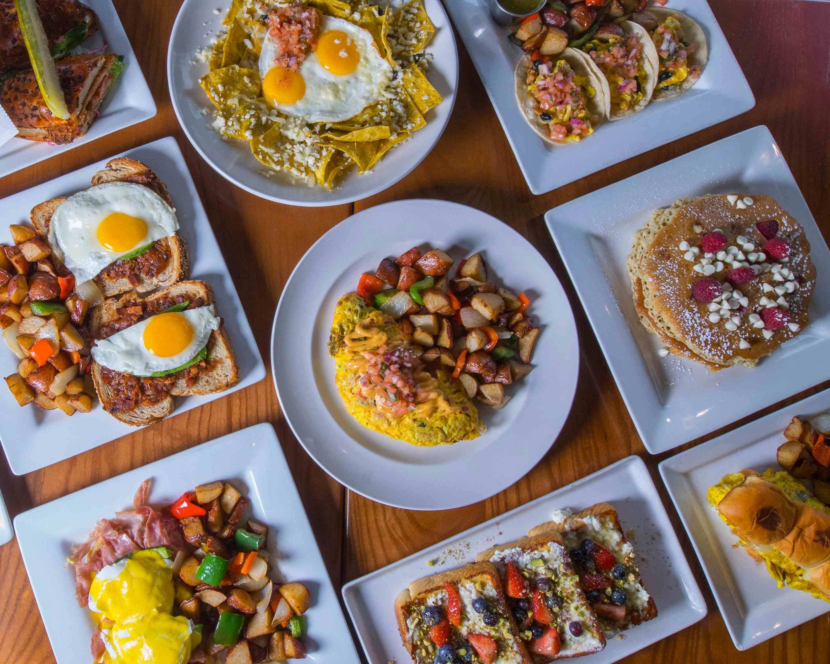 Order Stax Cafe (Taylor St.) - Menu & Prices - Chicago Delivery | Uber Eats