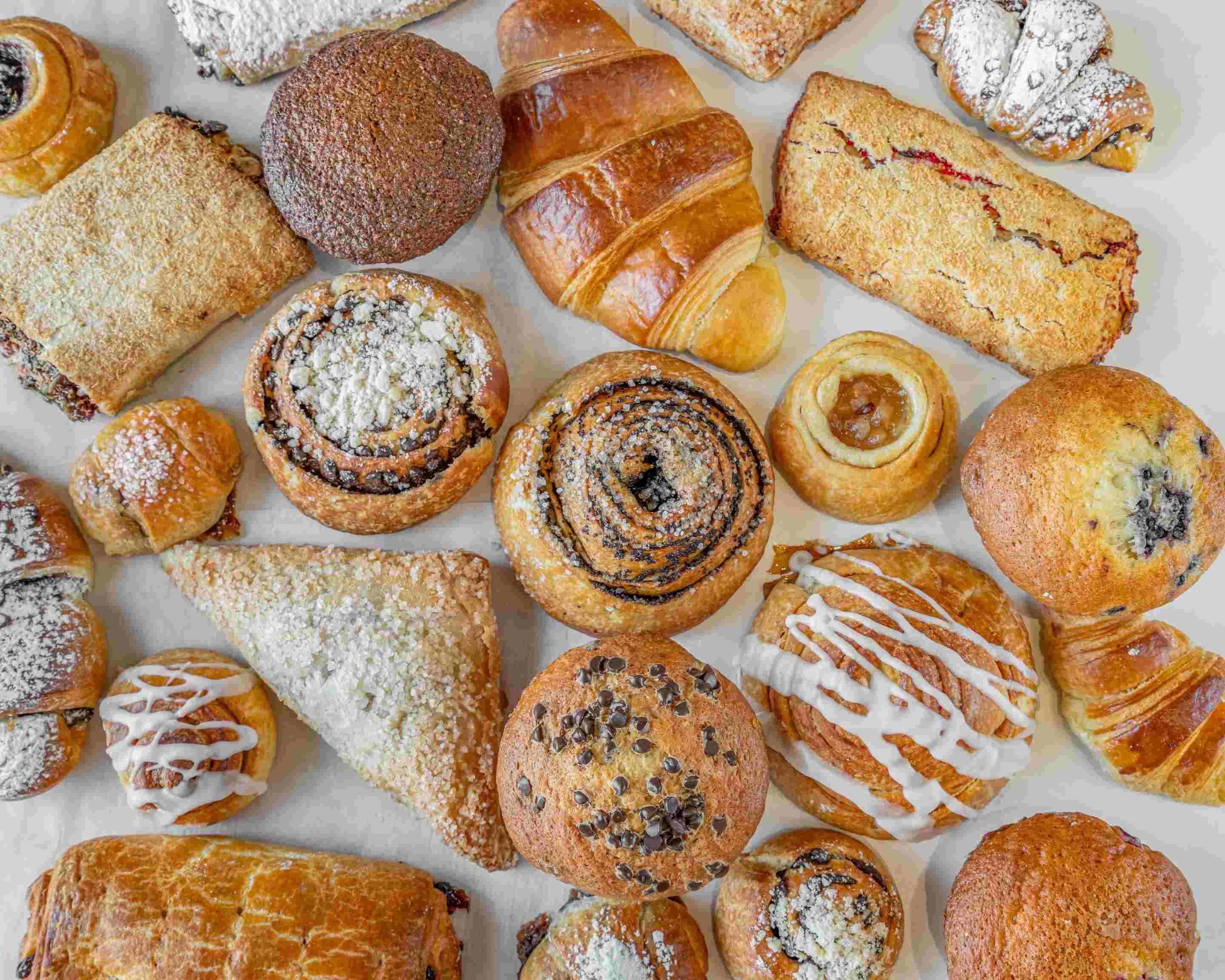 Order Grodzinski's Bakery (3437 Bathurst St) - Menu & Prices - Toronto ...