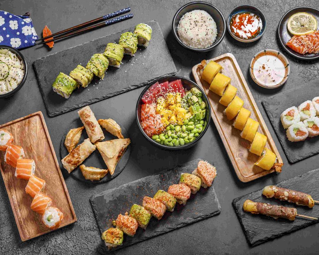 LES 10 MEILLEURS | Poke (poisson cru) en livraison en 2023 dans la ...