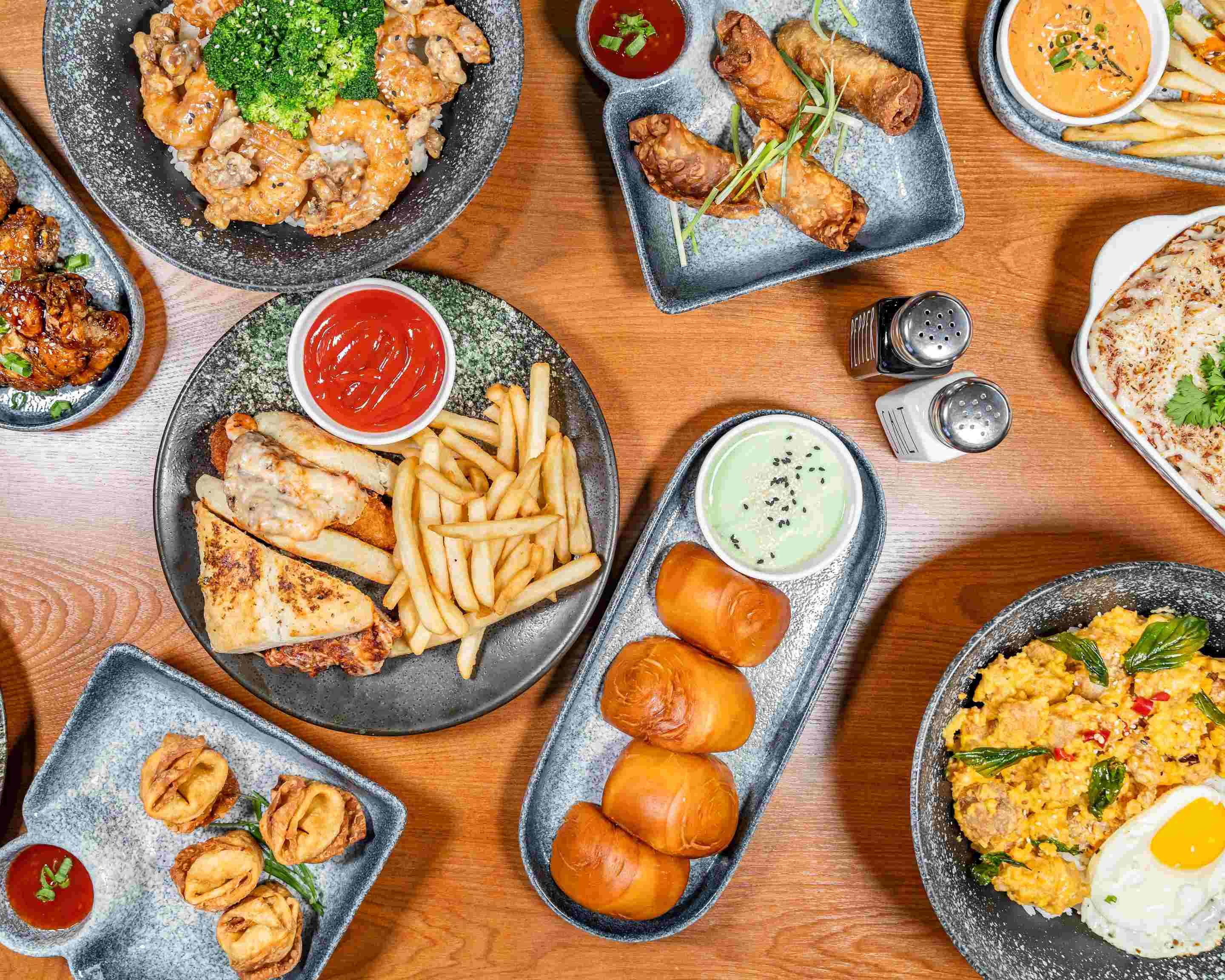 Fat Moon Restaurant & Bar Menu Philadelphia • Order Fat Moon Restaurant ...