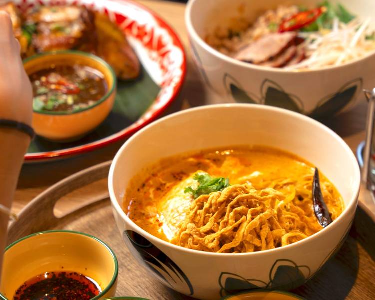 Order Six Streets Thai (Karawara) - Menu Deals & Prices - Perth ...