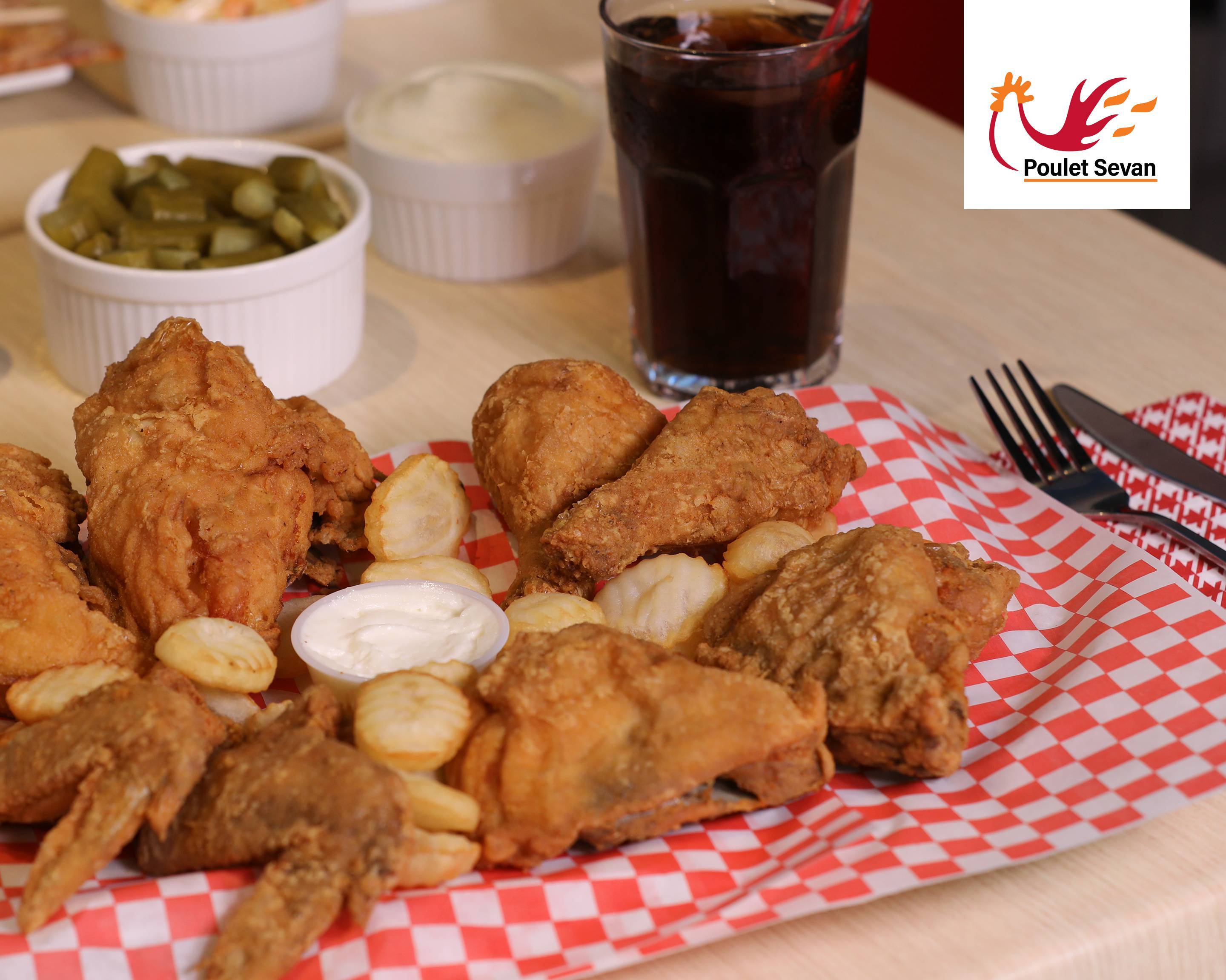 Order Poulet Sevan Restaurant Delivery【Menu & Prices】| Laval | Uber Eats