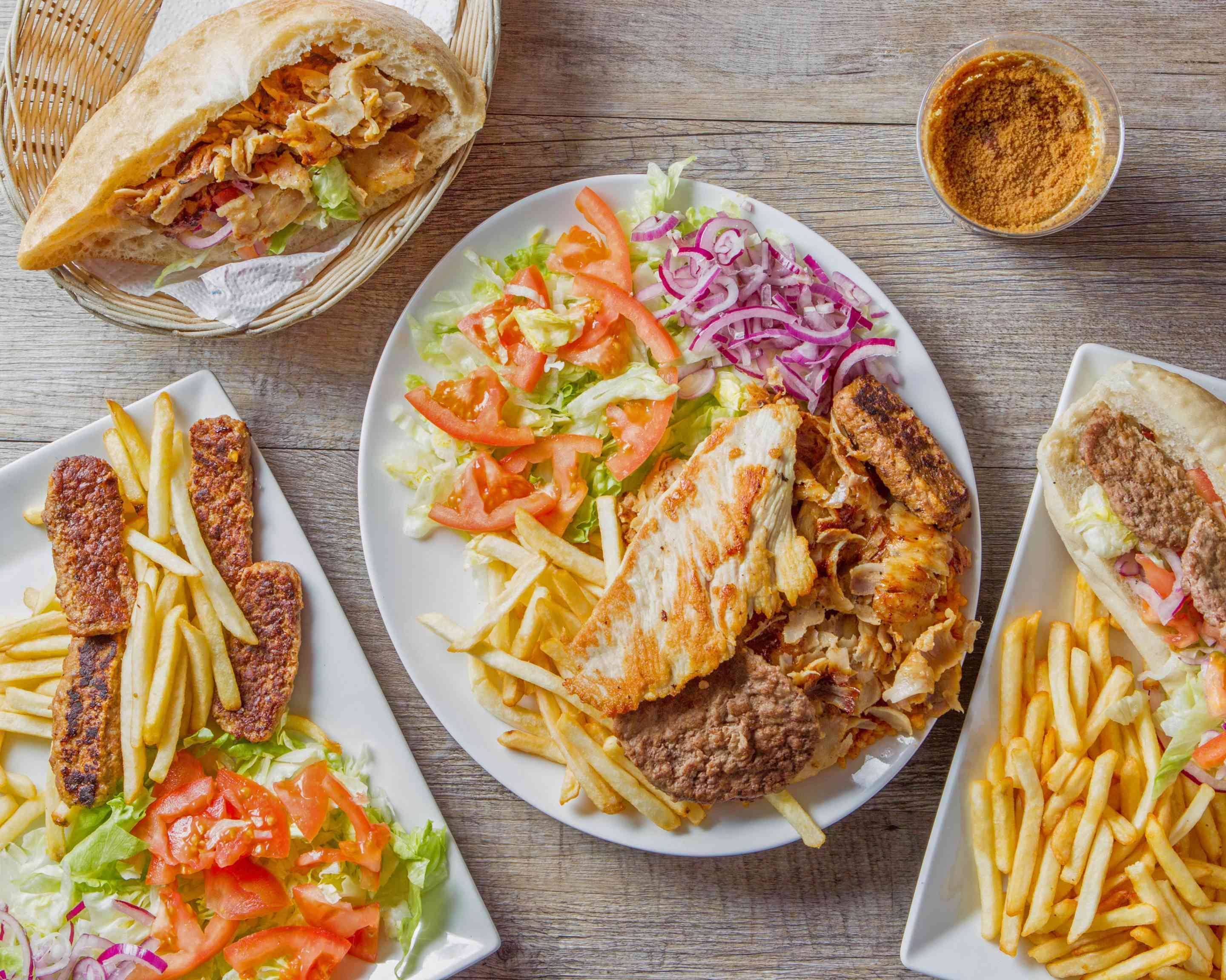 Kebab Place de Paris menu, offres et prix - Livraison à Lyon - Uber Eats