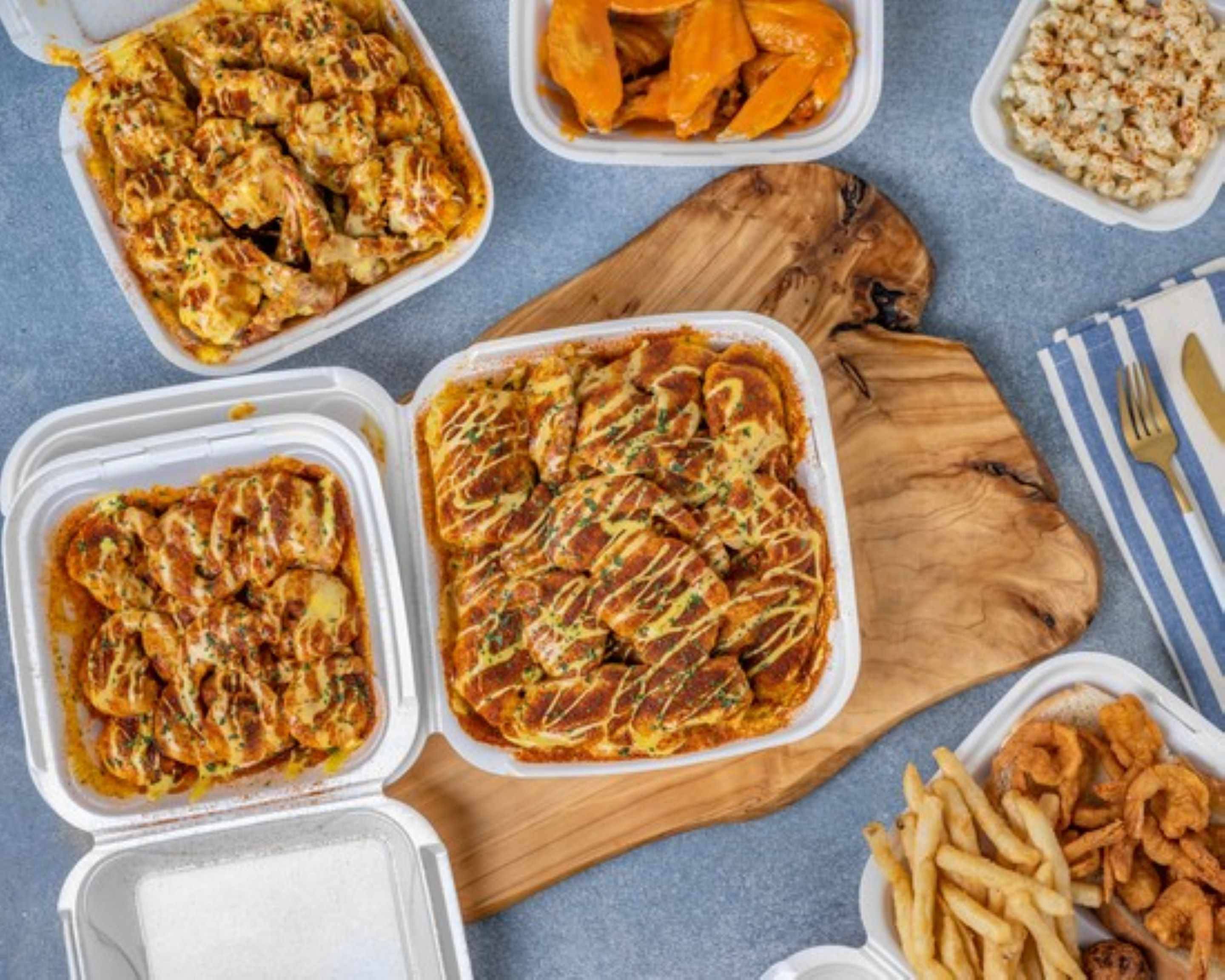 Order Yara's Seafood (Beach Blvd.) - Menu & Prices - Jacksonville ...