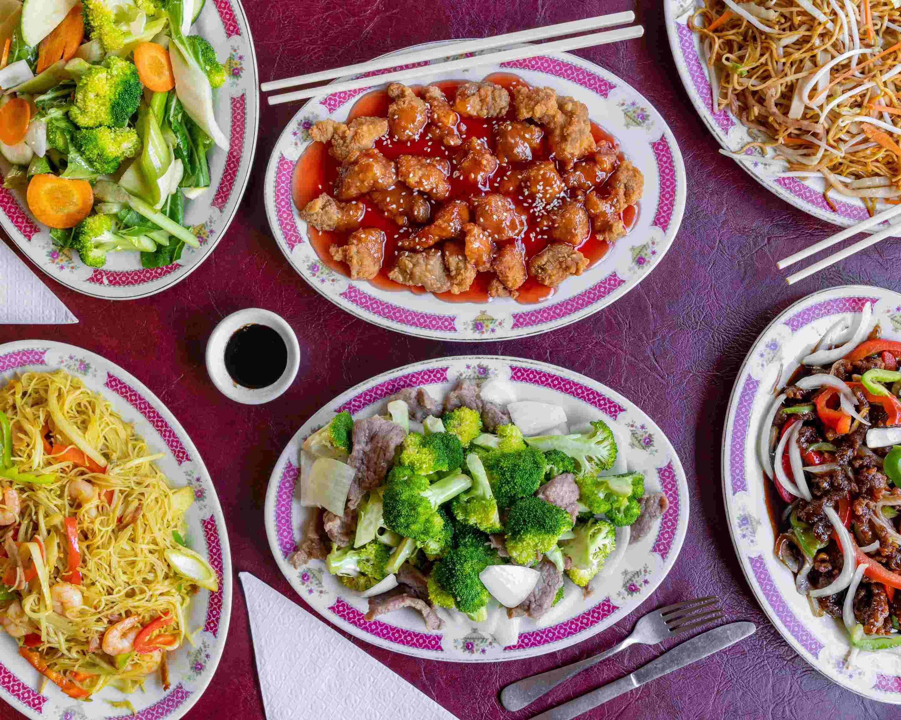 Order Fonbo Restaurant - Menu & Prices - Saanich Delivery | Uber Eats
