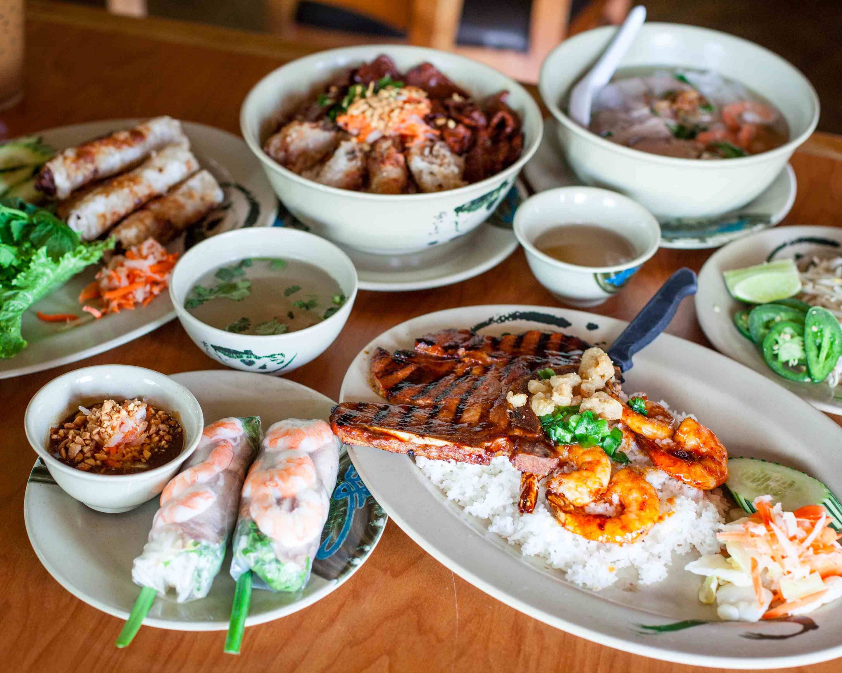 Order Com Tam Thuan Kieu Menu Delivery in Mesa | Com Tam Thuan Kieu ...