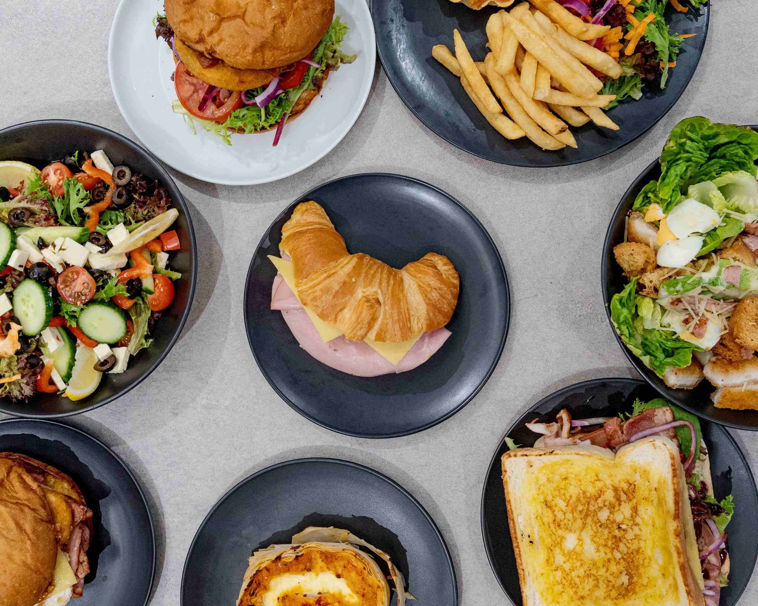 Molly's Corner Cafe Restaurant Menu - Takeout in Brisbane | Delivery ...