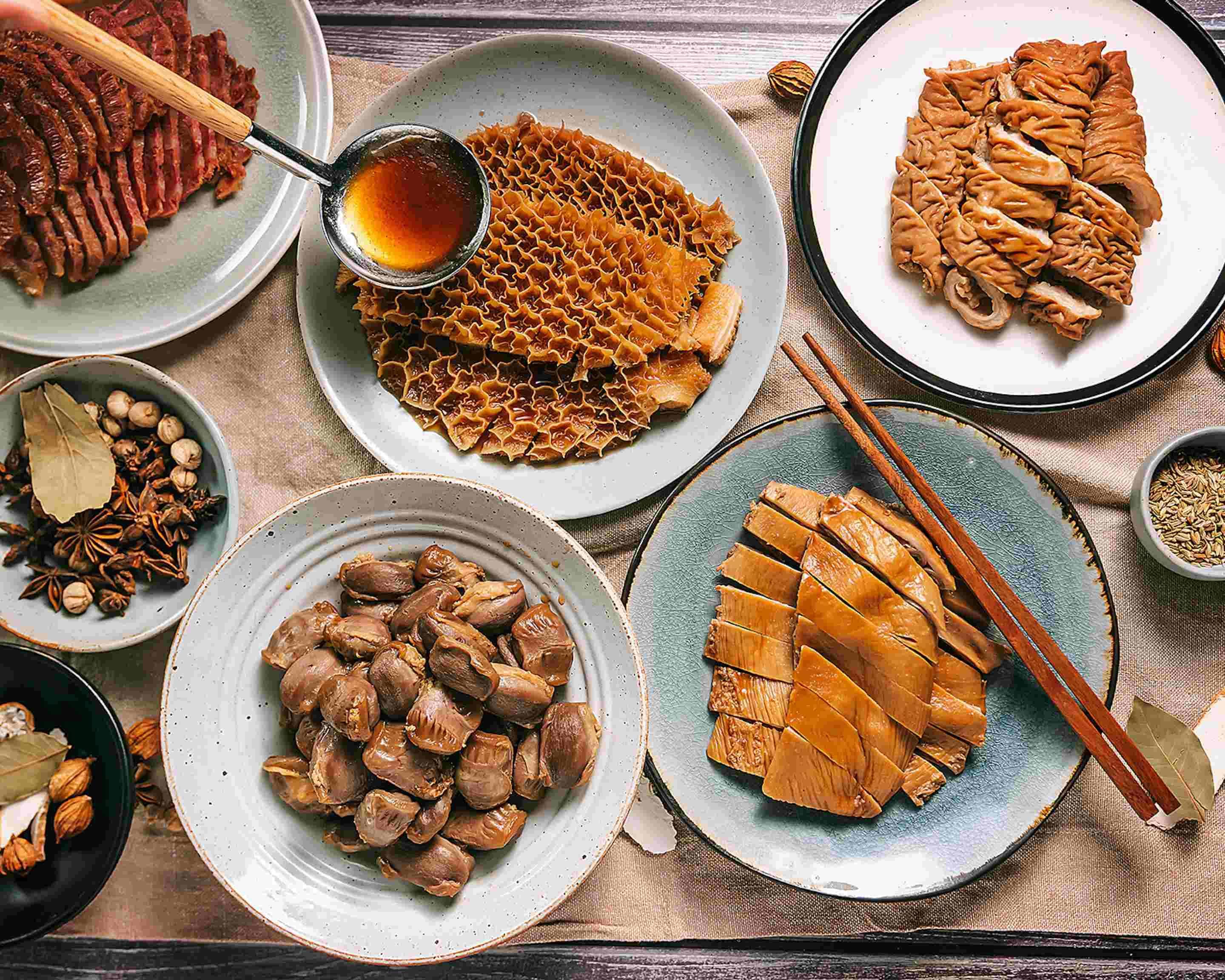 Order Hing’s Kitchen 興記 - Menu & Prices - Markham Delivery | Uber Eats