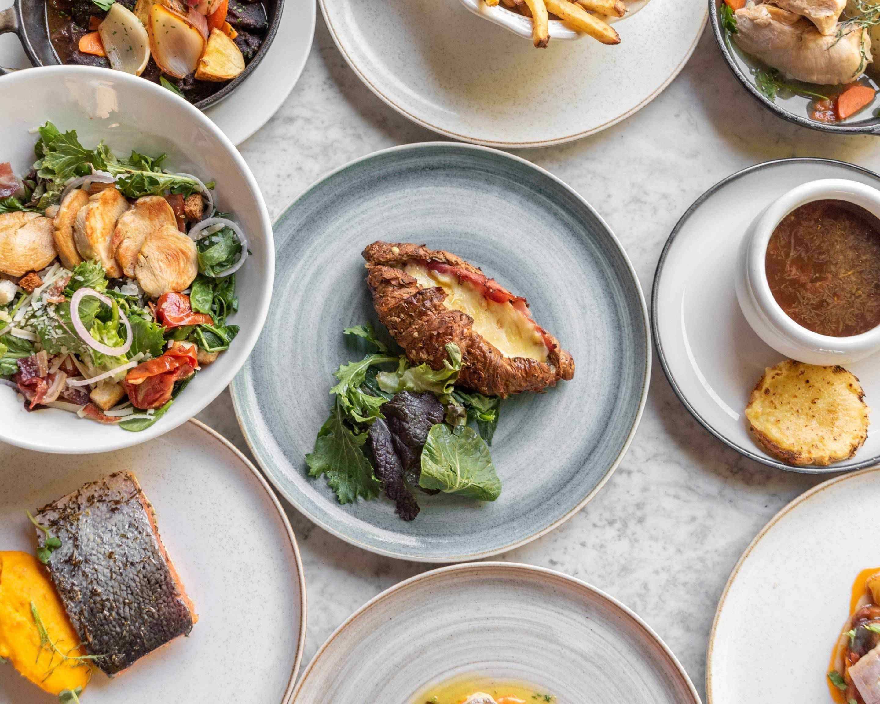 Castillo Forestal Menú a Domicilio【Menú y Precios】Santiago | Uber Eats